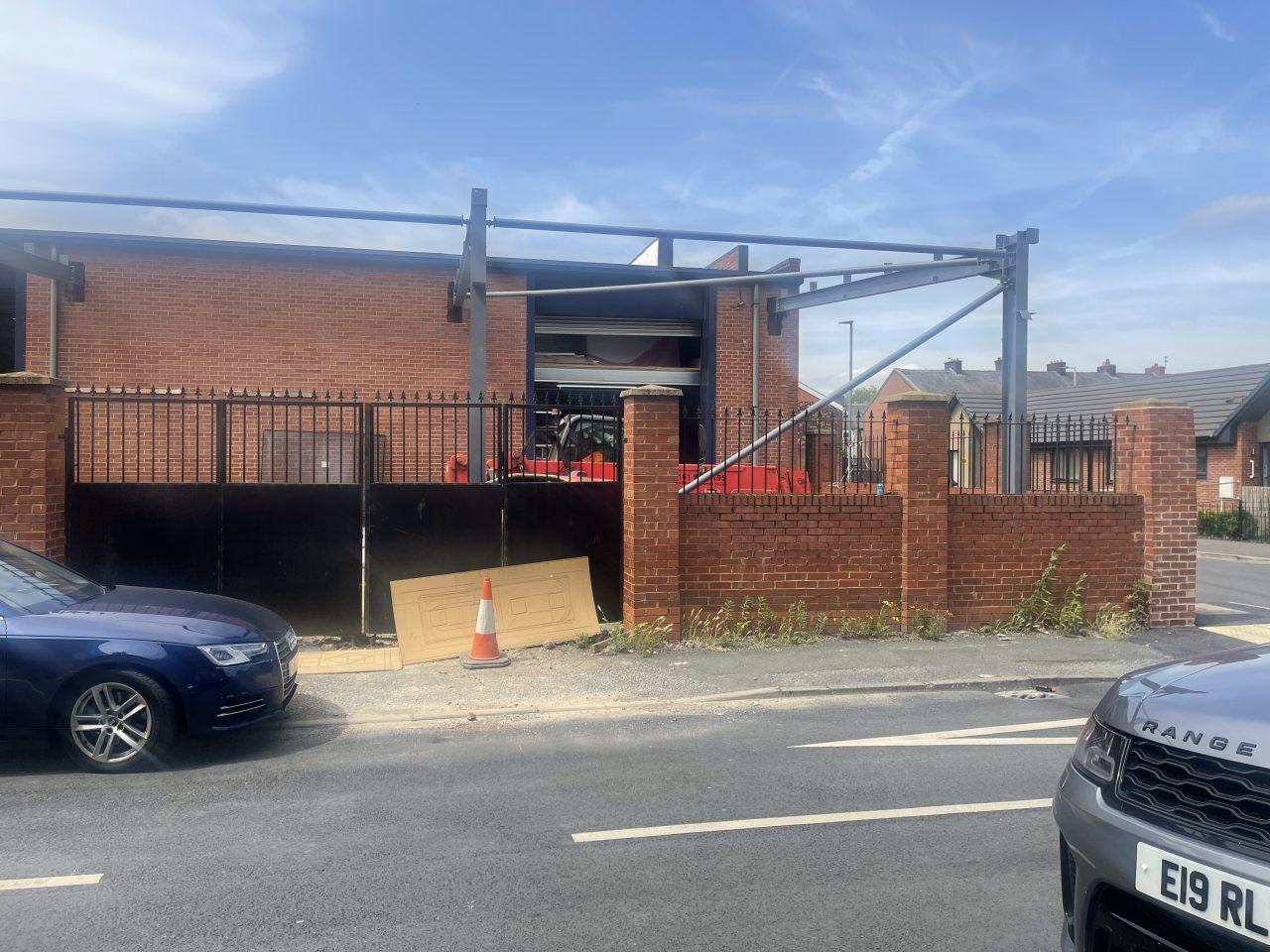 Steel Frame Canopy - Elite Portal Frames MANCHESTER STEEL
