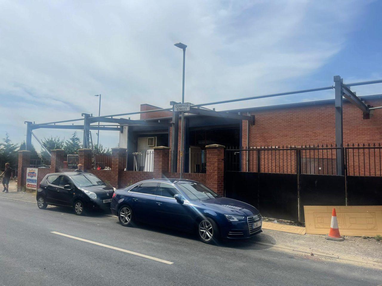 Steel Frame Canopy - Elite Portal Frames MANCHESTER STEEL